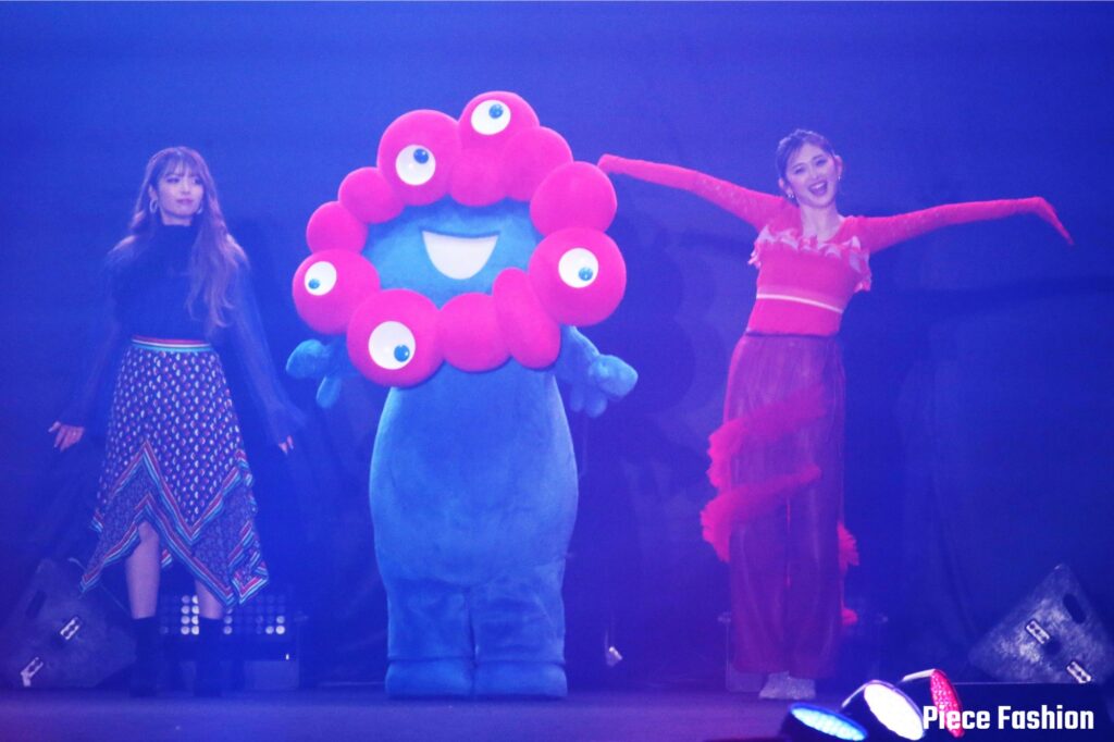 EXPO2025 大阪・関西万博 ミャクミャク ゆうちゃみ＆ゆいちゃみ姉妹 | Piece Fashion Magazine